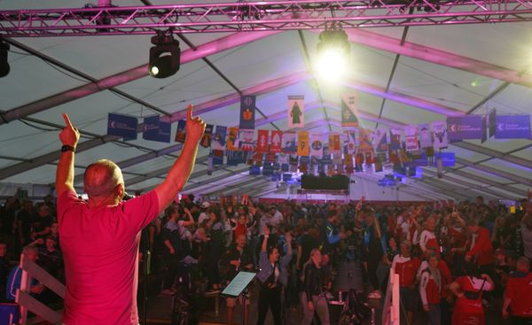 Gebührender Abschluss – Menge bebt am regionalen Turnfest in ... Gebührender Abschluss – Menge bebt am regionalen Turnfest in ...